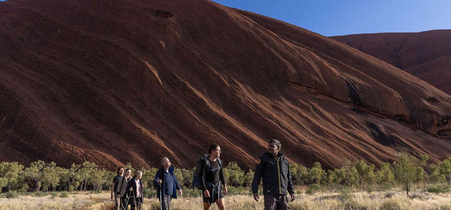 Uluṟu-Kaṯa Tjuṯa Signature Walk - Guided 5-day Walk
