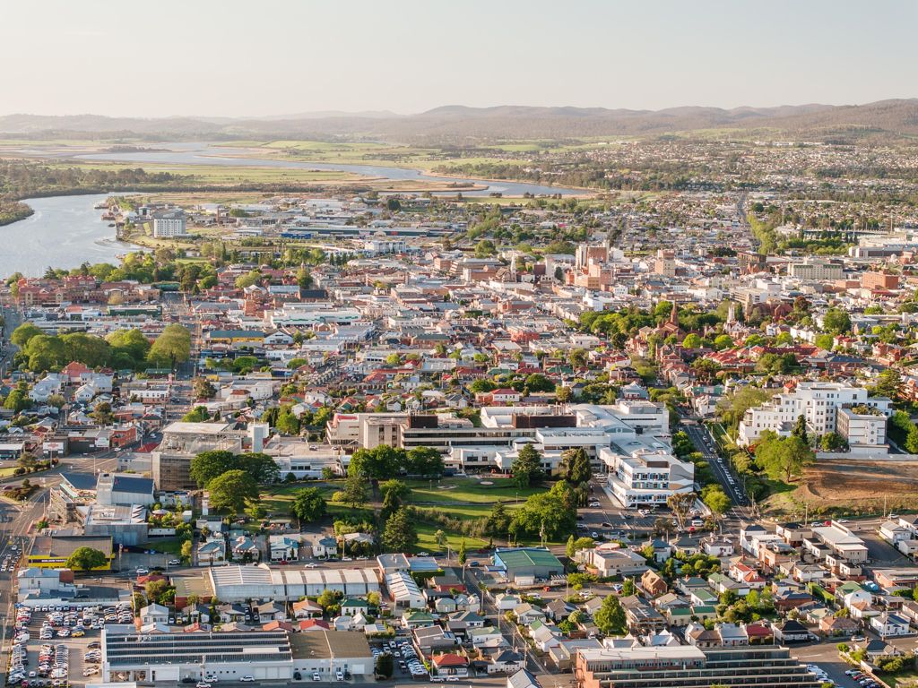 48 (extra hours) in Launceston: How to End Your Tasmanian Walking ...